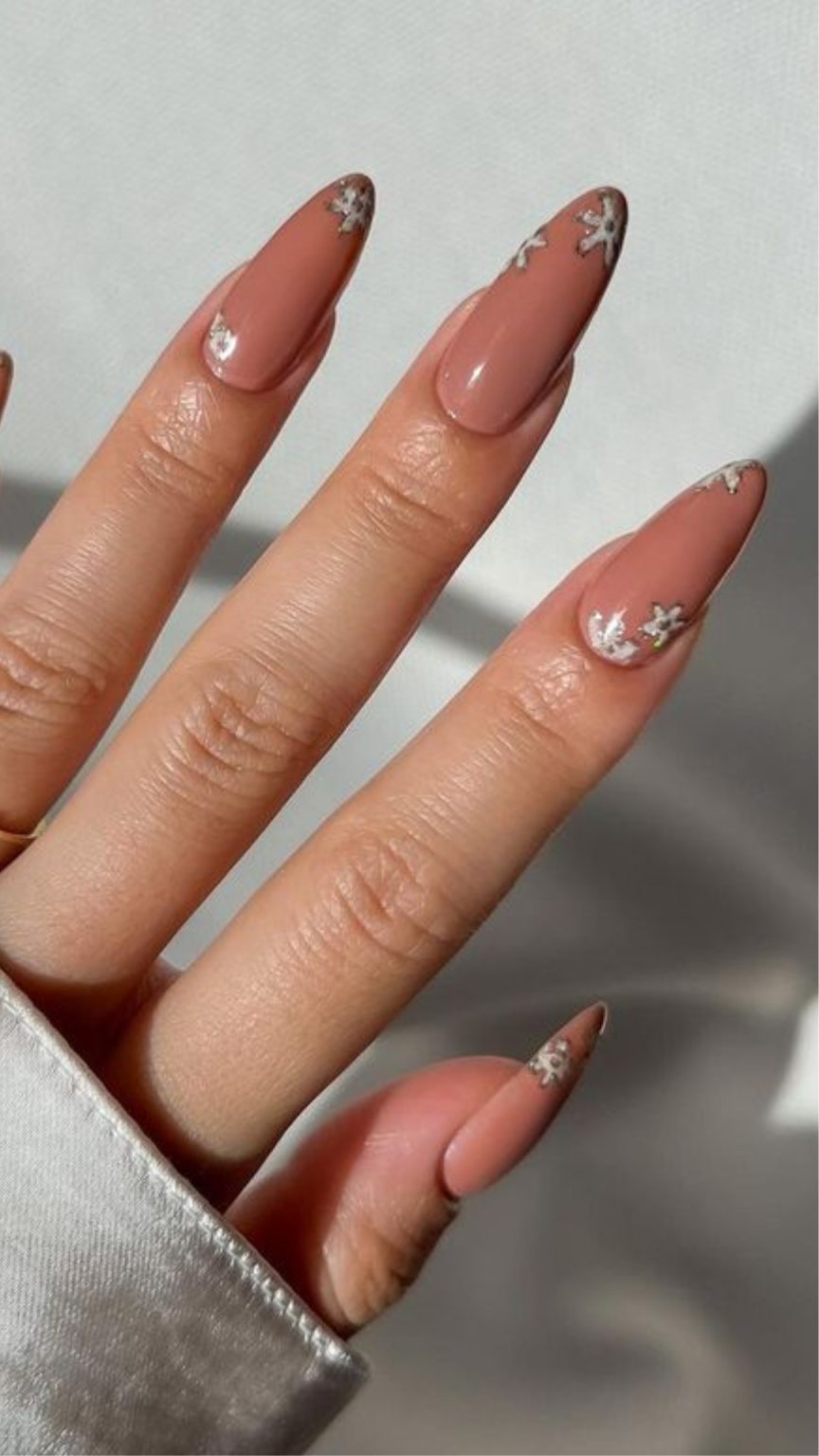 25 Summer Nails Almond (Your Next Manicure) - Stylish Hair Ideas