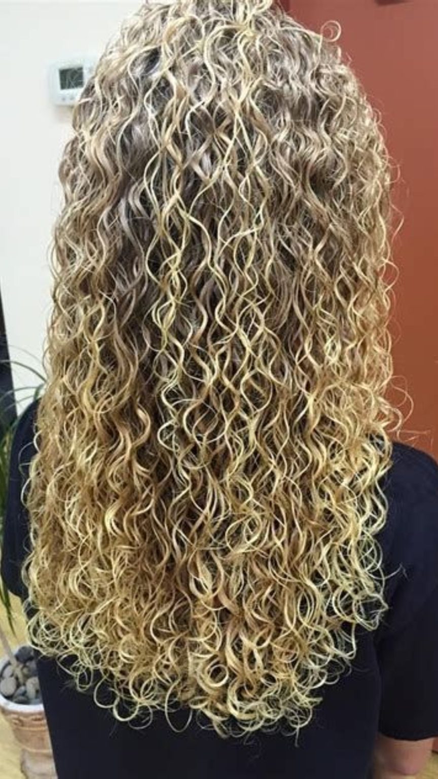 25 Loose Spiral Perm (You Must Try) - Stylish Hair Ideas