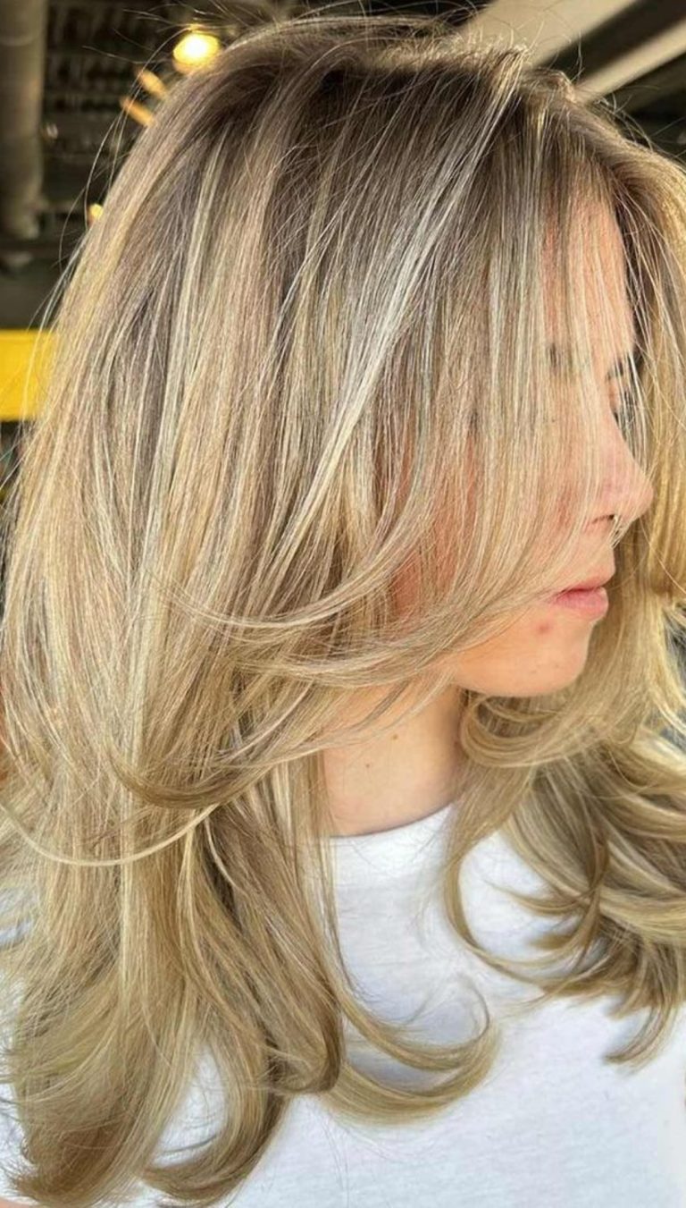 15 Butterfly Haircuts - Stylish Hair Ideas