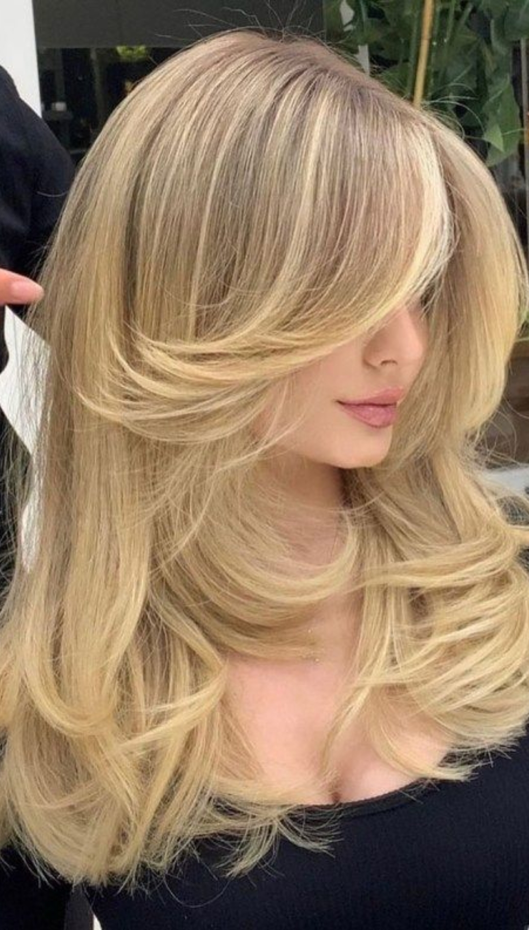 15 Butterfly Haircuts - Stylish Hair Ideas