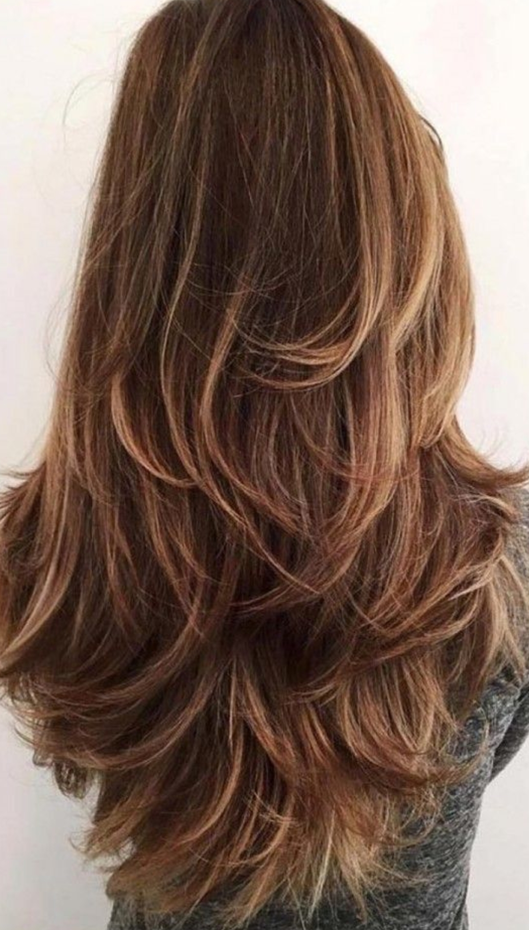 15 Butterfly Haircuts - Stylish Hair Ideas