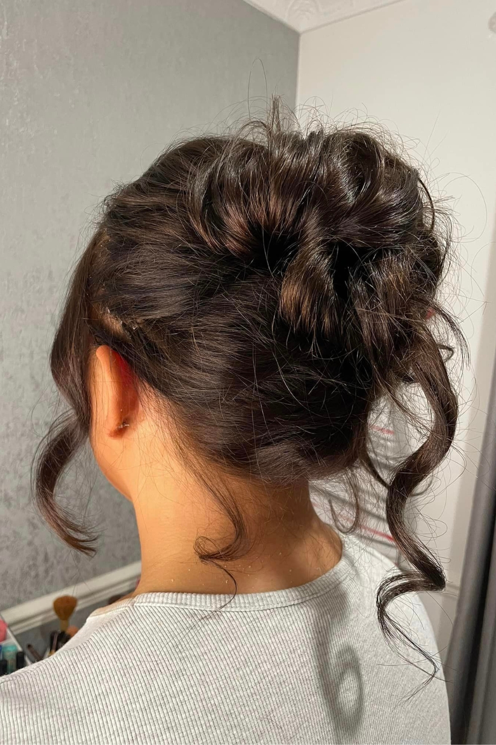 27 French Twists Hairstyles - Stylish Hair Ideas