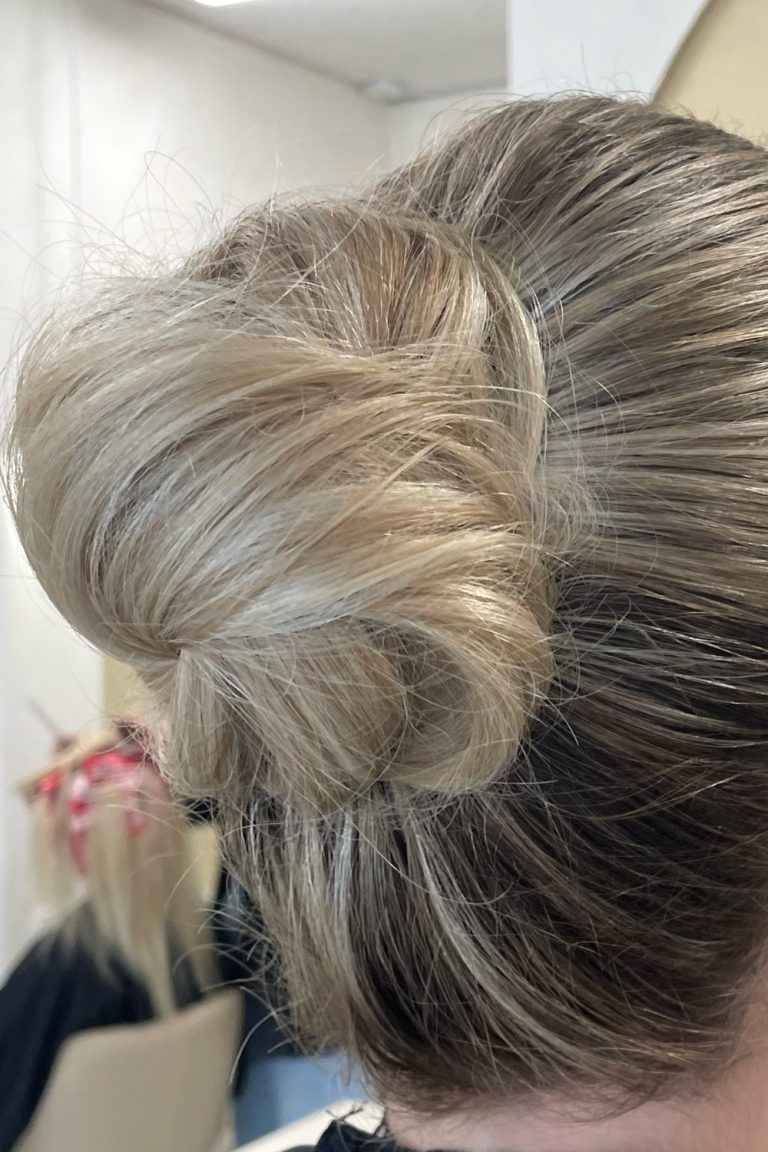 27 Top Knot Bun - Stylish Hair Ideas
