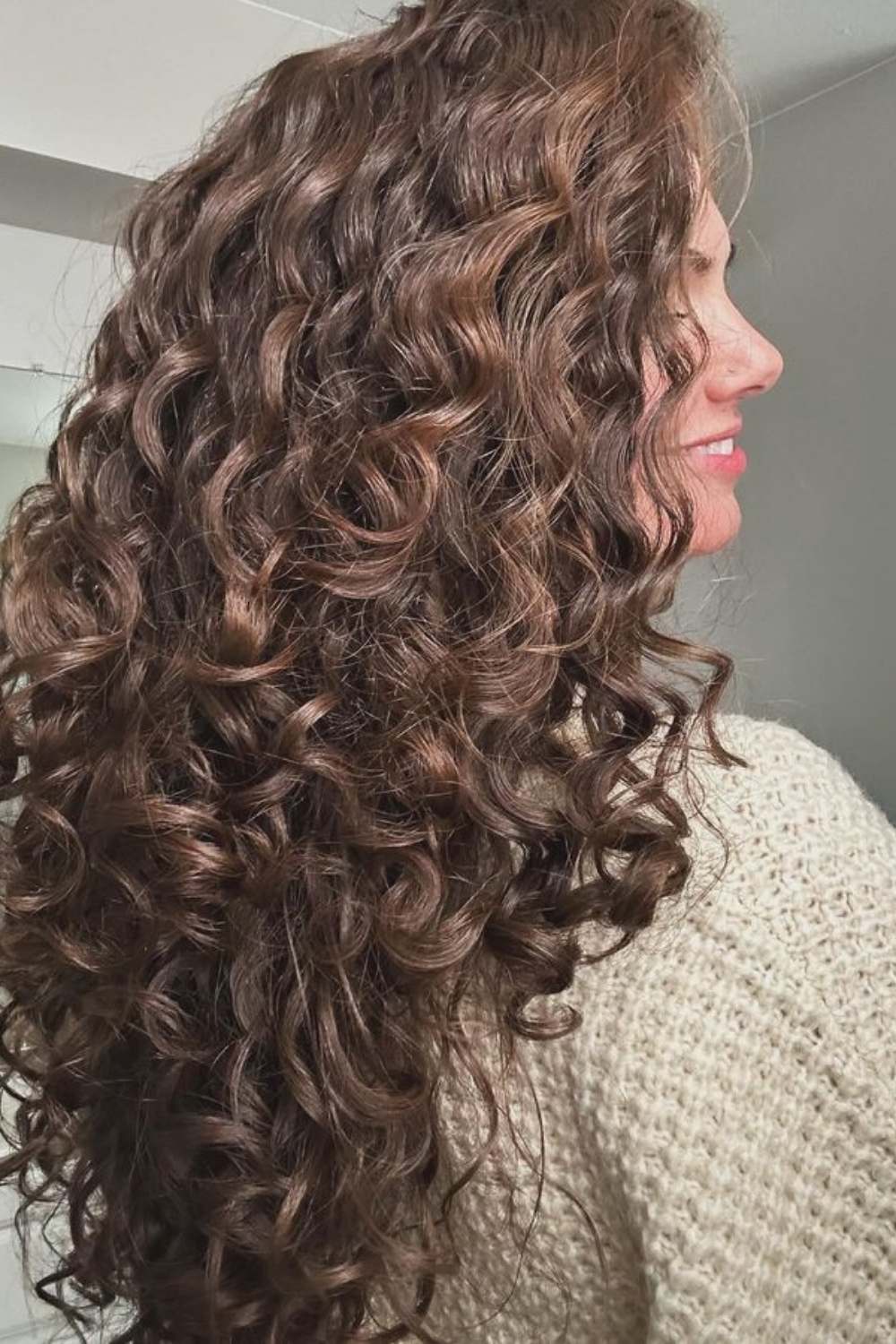 35 Long Curly Hair Cuts With Layers - Stylish Hair Ideas