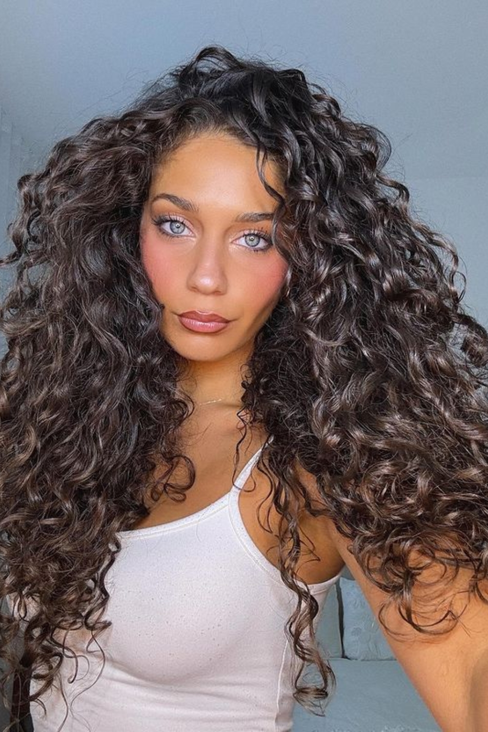 35 Long Curly Hair Cuts With Layers - Stylish Hair Ideas