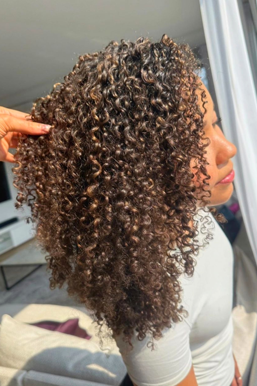 79 Beautiful Mid-Length Curly Hair Ideas - Stylish Hair Ideas