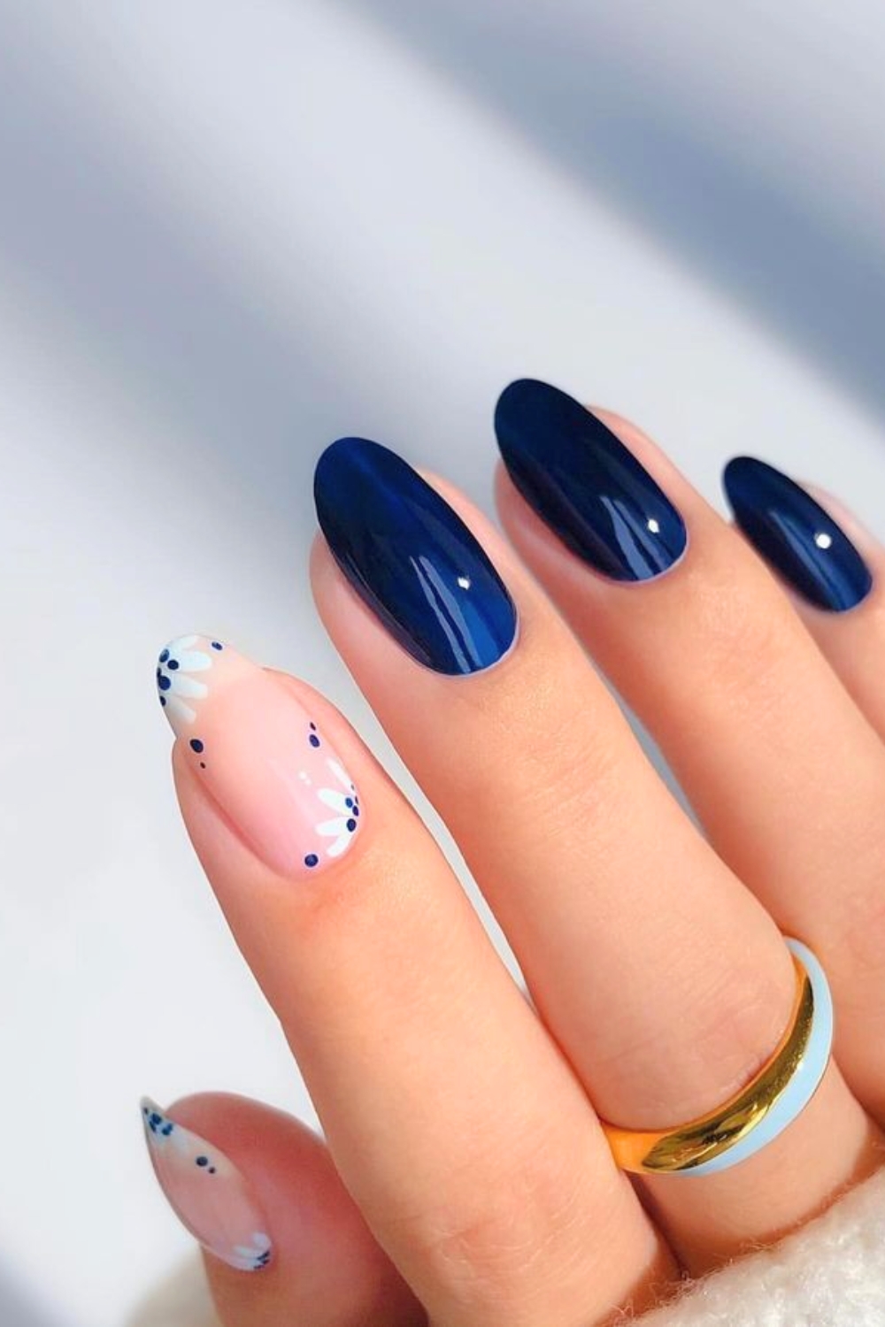 28 Fall Transition Nail Colors - Stylish Hair Ideas