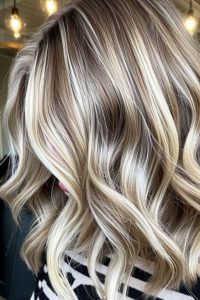 27 Highlights and Lowlights Blonde Hair Ideas - Stylish Hair Ideas