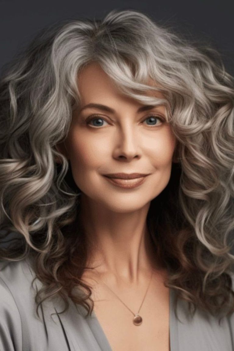 27 Gray Hair with Lowlights For Women Over 50 - Stylish Hair Ideas