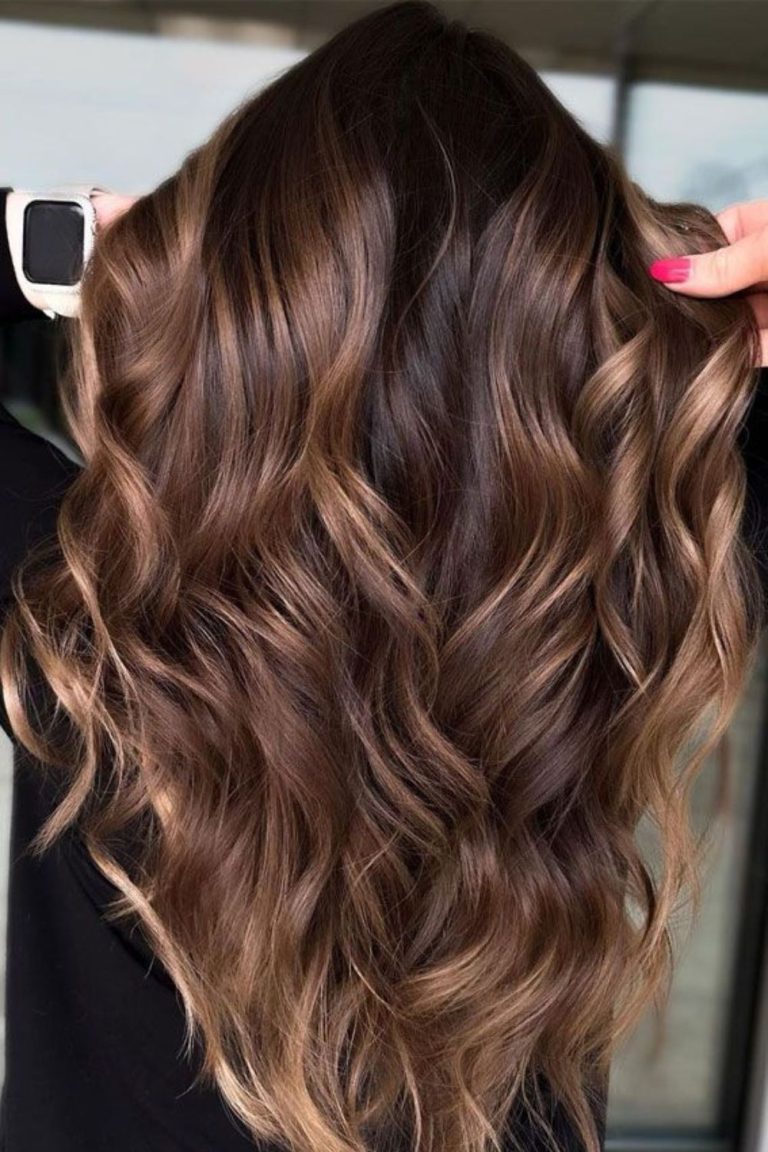 28 Beautiful Chocolate Brown Balayage Hair Ideas - Stylish Hair Ideas