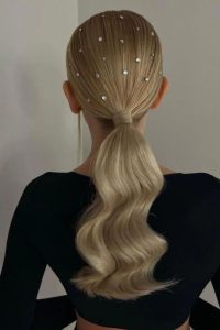 30 Best Quince Hairstyles - Stylish Hair Ideas