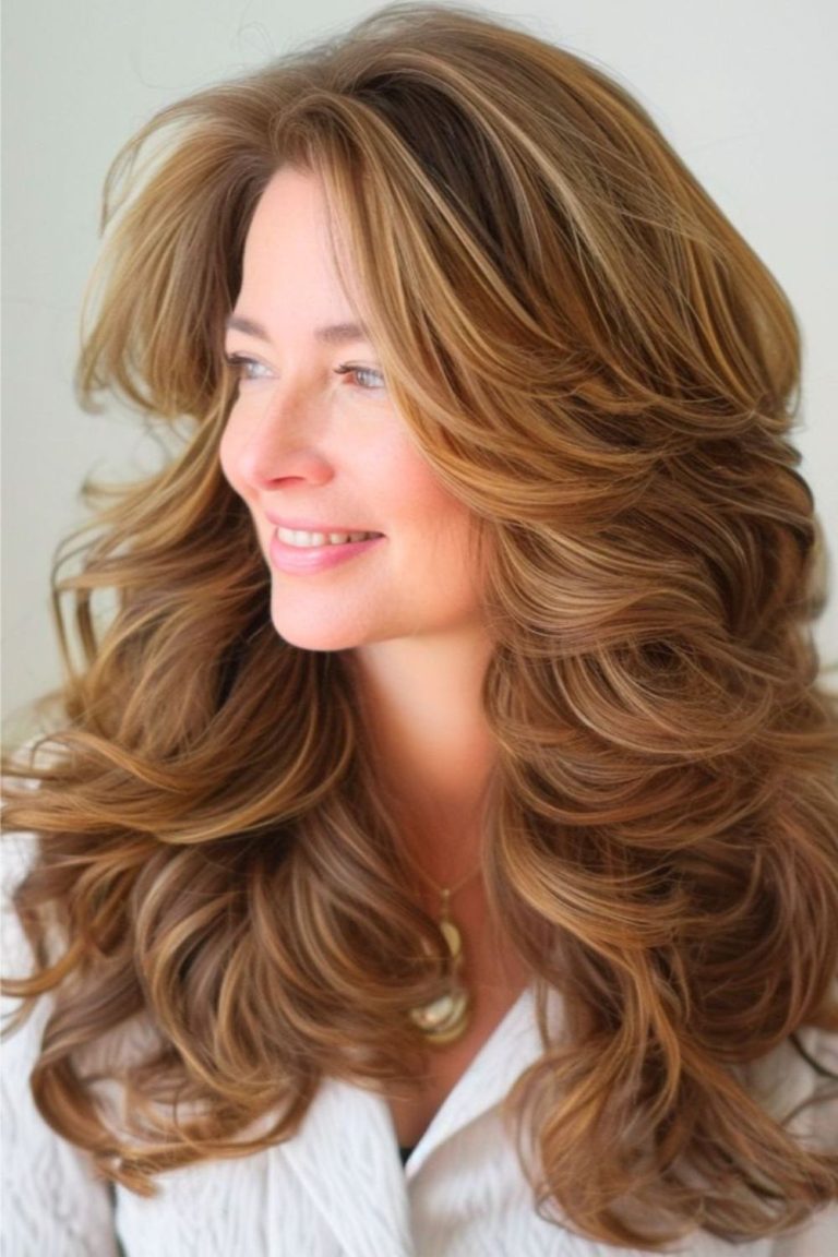28 Best Feathered Layered Hairstyles - Stylish Hair Ideas