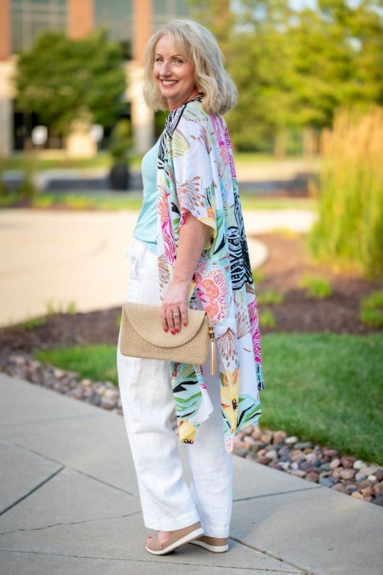 29 Boho Clothes for Older Women Ideas - Stylish Hair Ideas