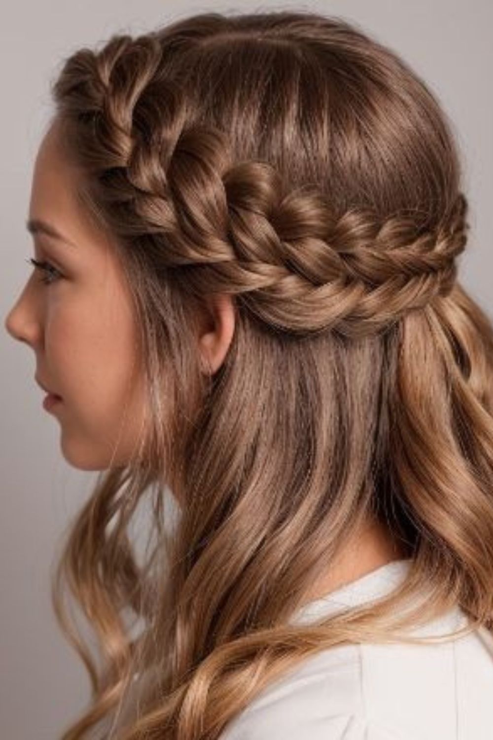 28 Elegant Softball Hairstyles - Stylish Hair Ideas