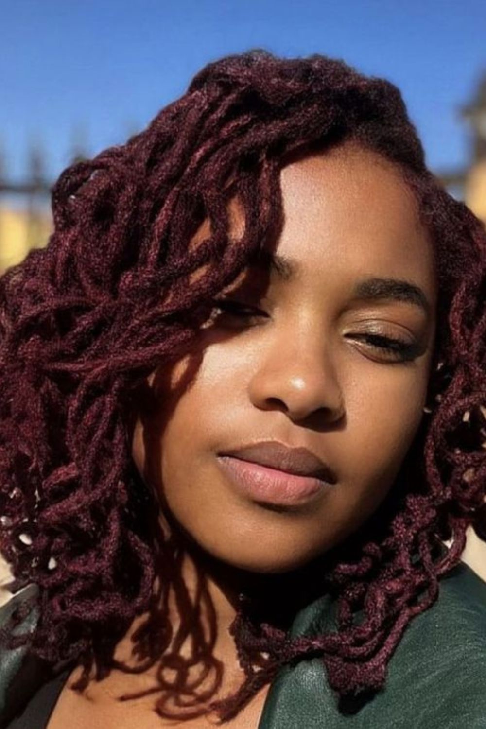 28 Gorgeous Shoulder Length Locs Hairstyles - Stylish Hair Ideas