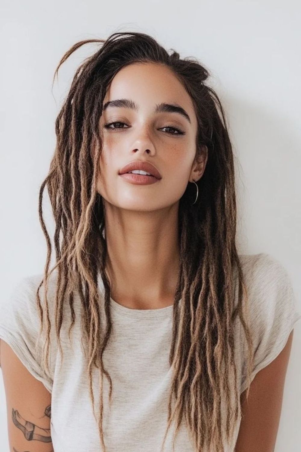 28 Gorgeous Shoulder Length Locs Hairstyles - Stylish Hair Ideas