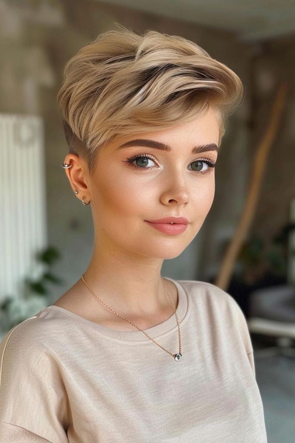 30 Stunning Honey Blonde Pixie Cut Ideas - Stylish Hair Ideas