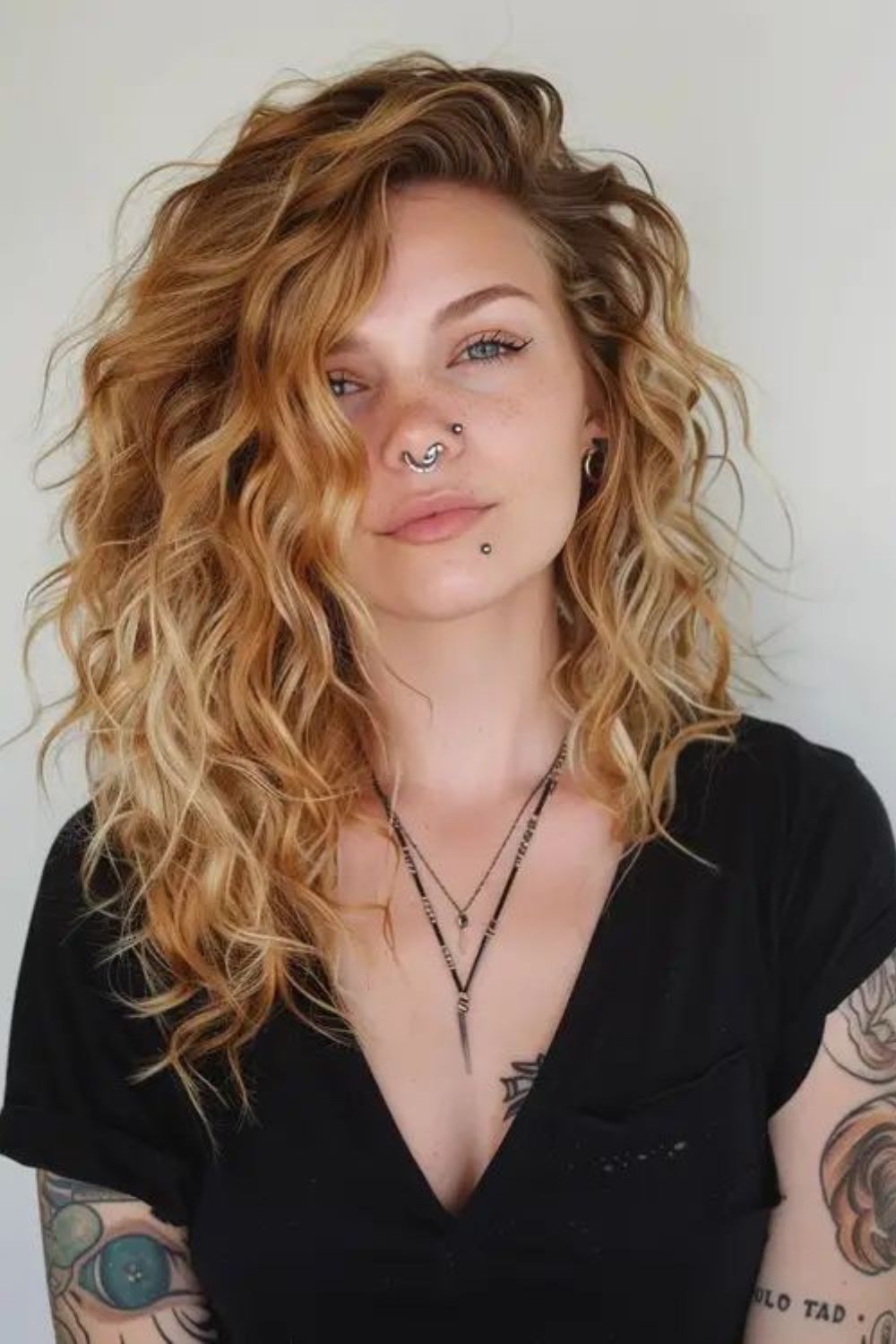 29 Wavy Layered Haircuts - Stylish Hair Ideas