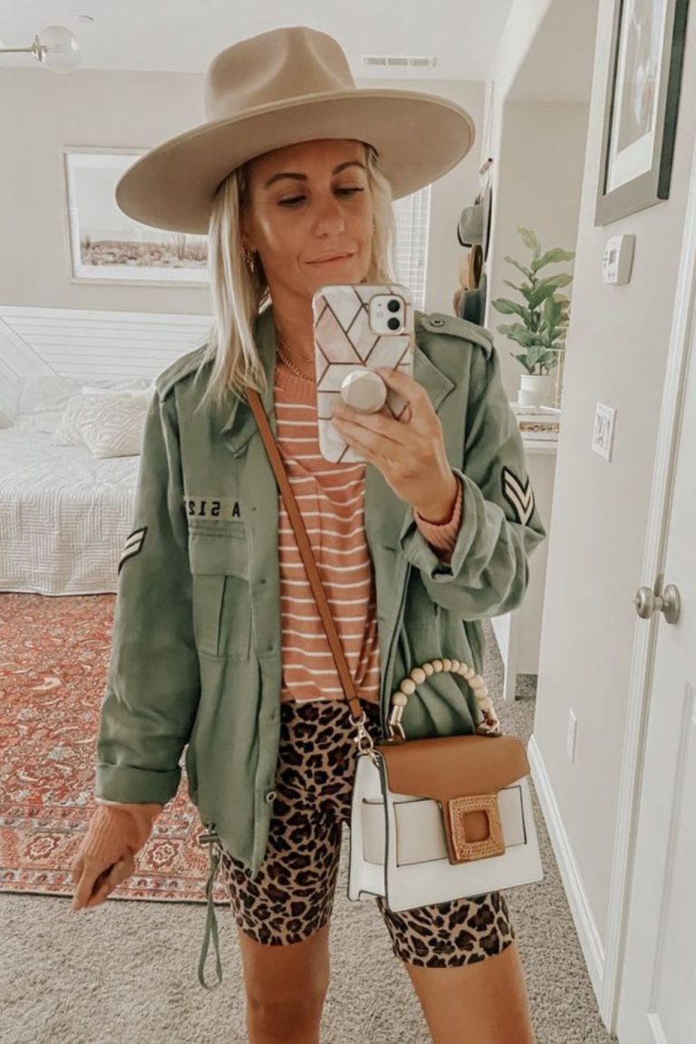 29 Stunning Cheetah Print Shorts Outfit Ideas - Stylish Hair Ideas