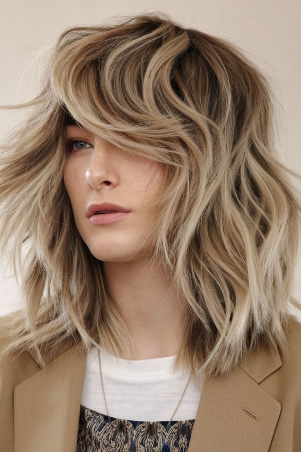 29 Wavy Layered Haircuts - Stylish Hair Ideas