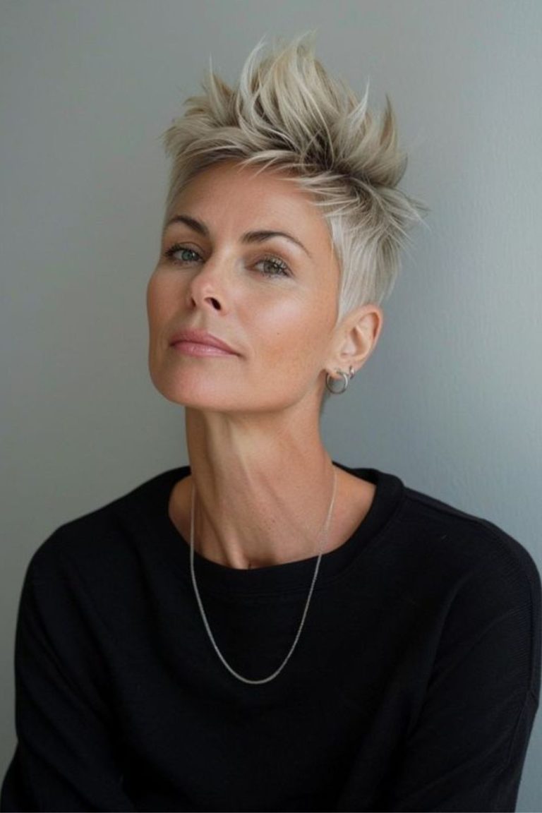 30 Gorgeous Undercut Pixie Edgy Over 50 - Stylish Hair Ideas