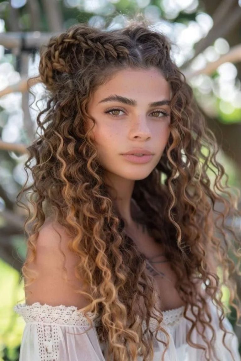 33 Stunning Curly Hairstyles Easy - Stylish Hair Ideas