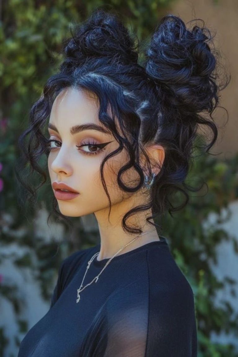 33 Stunning Curly Hairstyles Easy - Stylish Hair Ideas