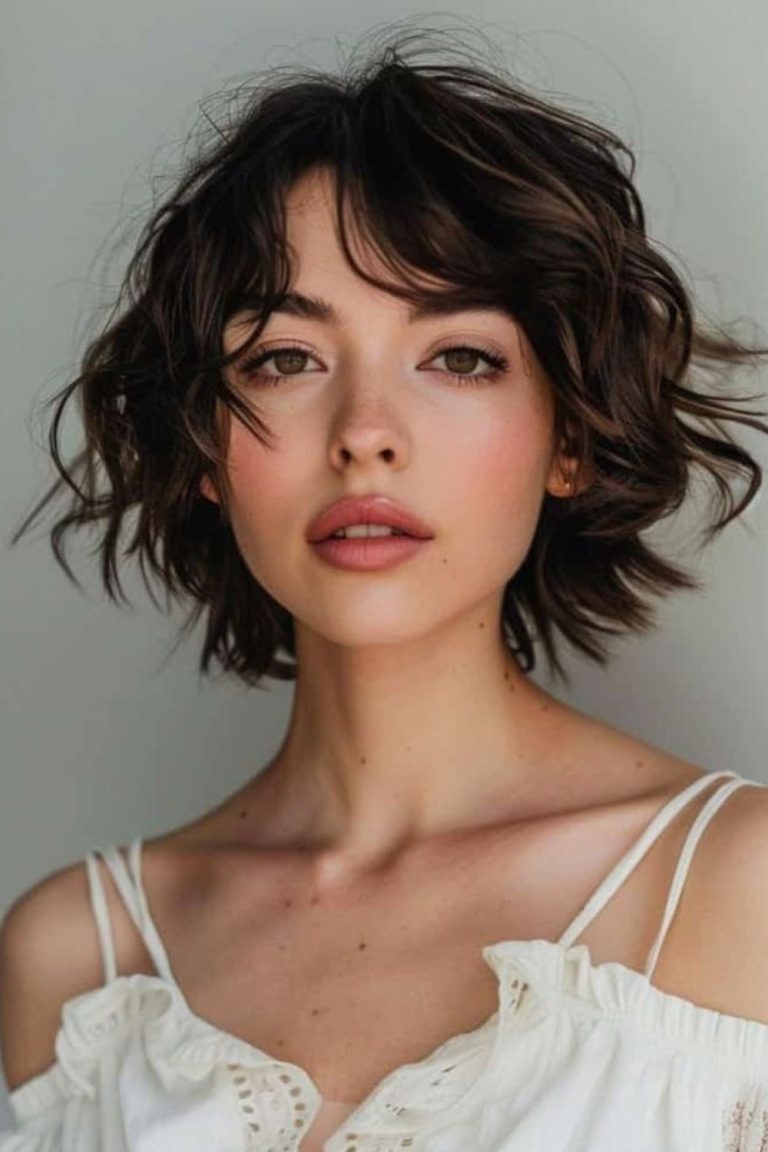 33 Trendy Messy French Bob Hairstyles for Effortless Style - Stylish ...