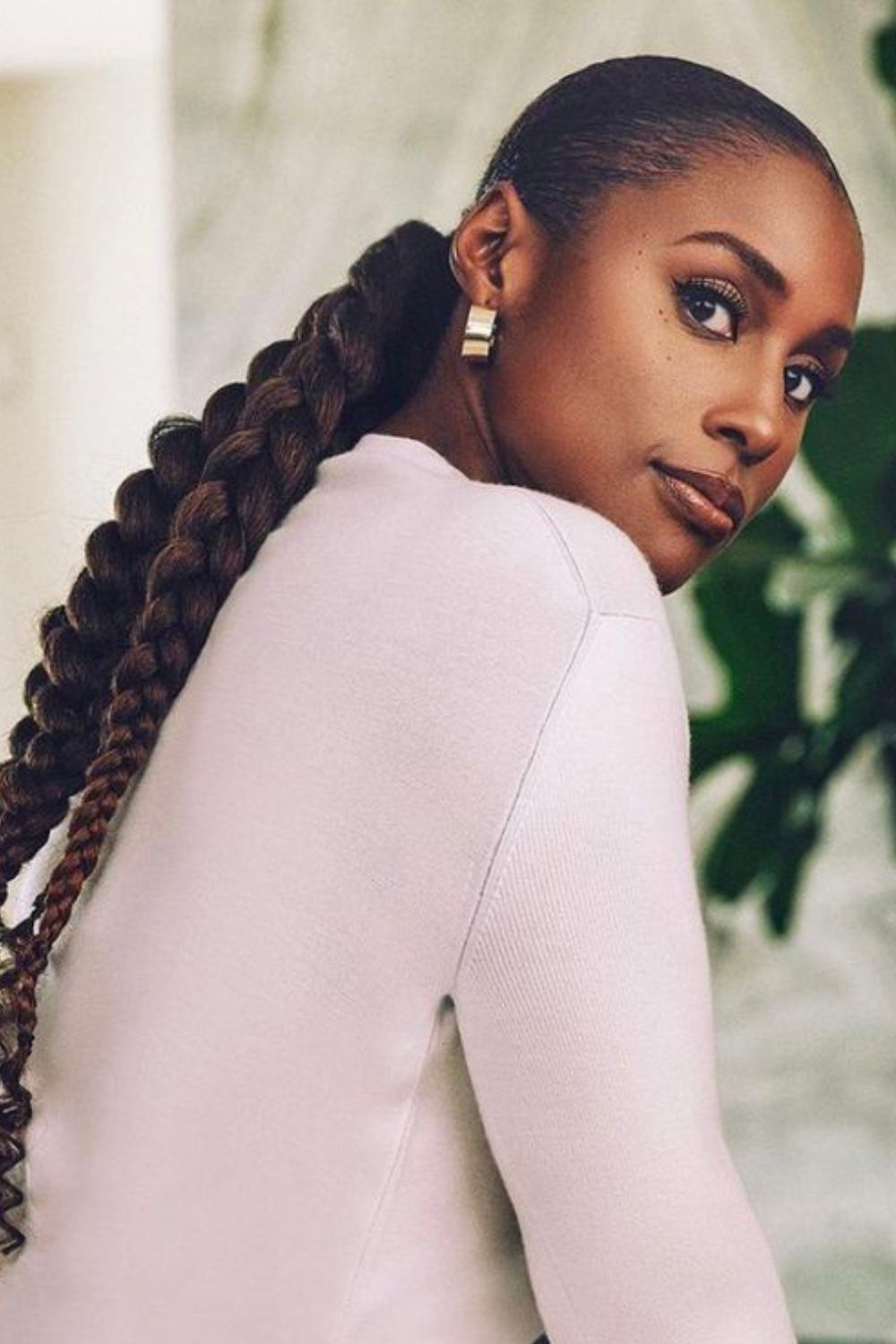 29 Chic and Timeless Hairstyles for Curly Hair - Stylish Hair Ideas