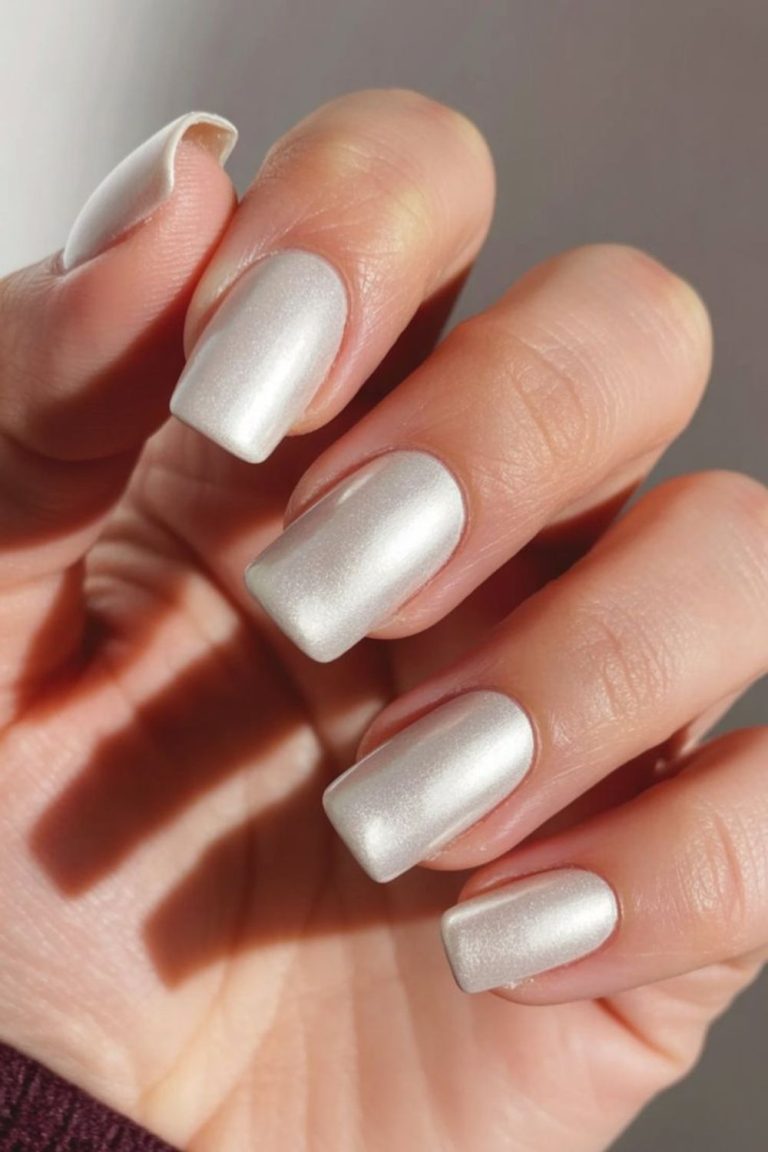 30 Gorgeous Milky White Nails - Stylish Hair Ideas