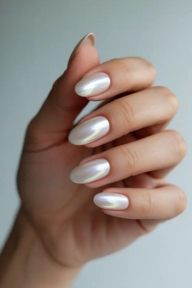 30 Gorgeous Milky White Nails - Stylish Hair Ideas