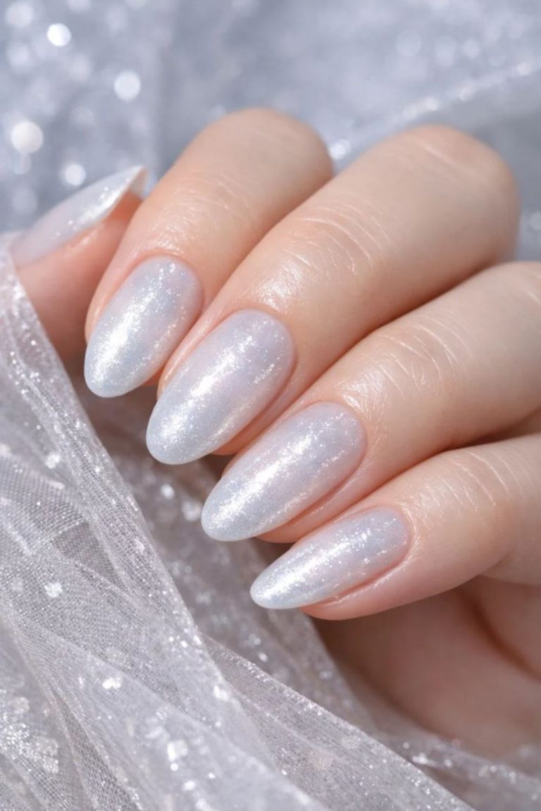 30 Gorgeous Milky White Nails - Stylish Hair Ideas