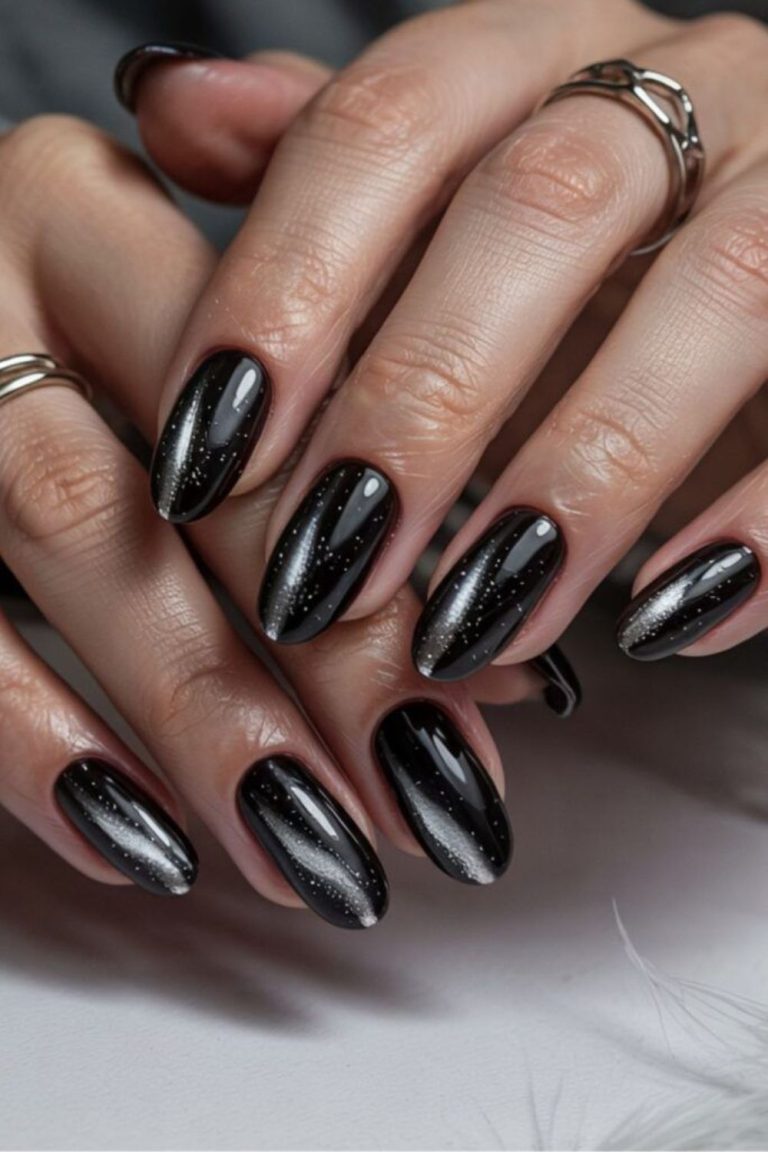 33 Simple Nail Designs Black - Stylish Hair Ideas