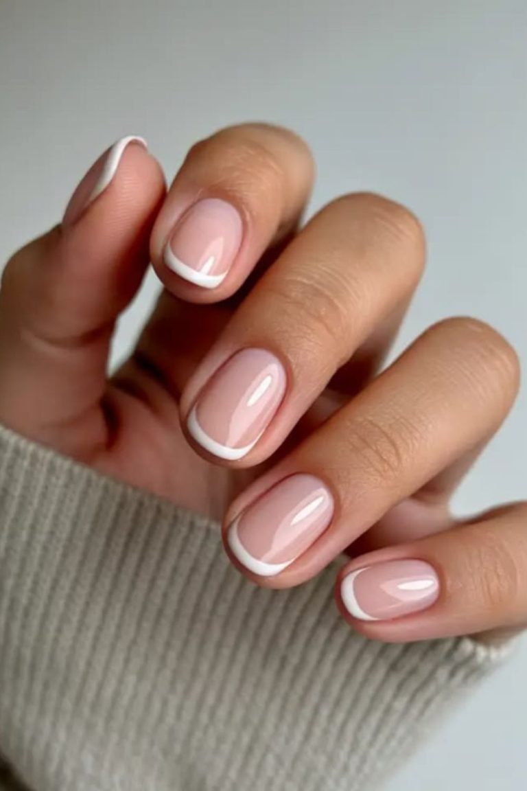 30 Easy Nail Designs in 2026 - Stylish Hair Ideas